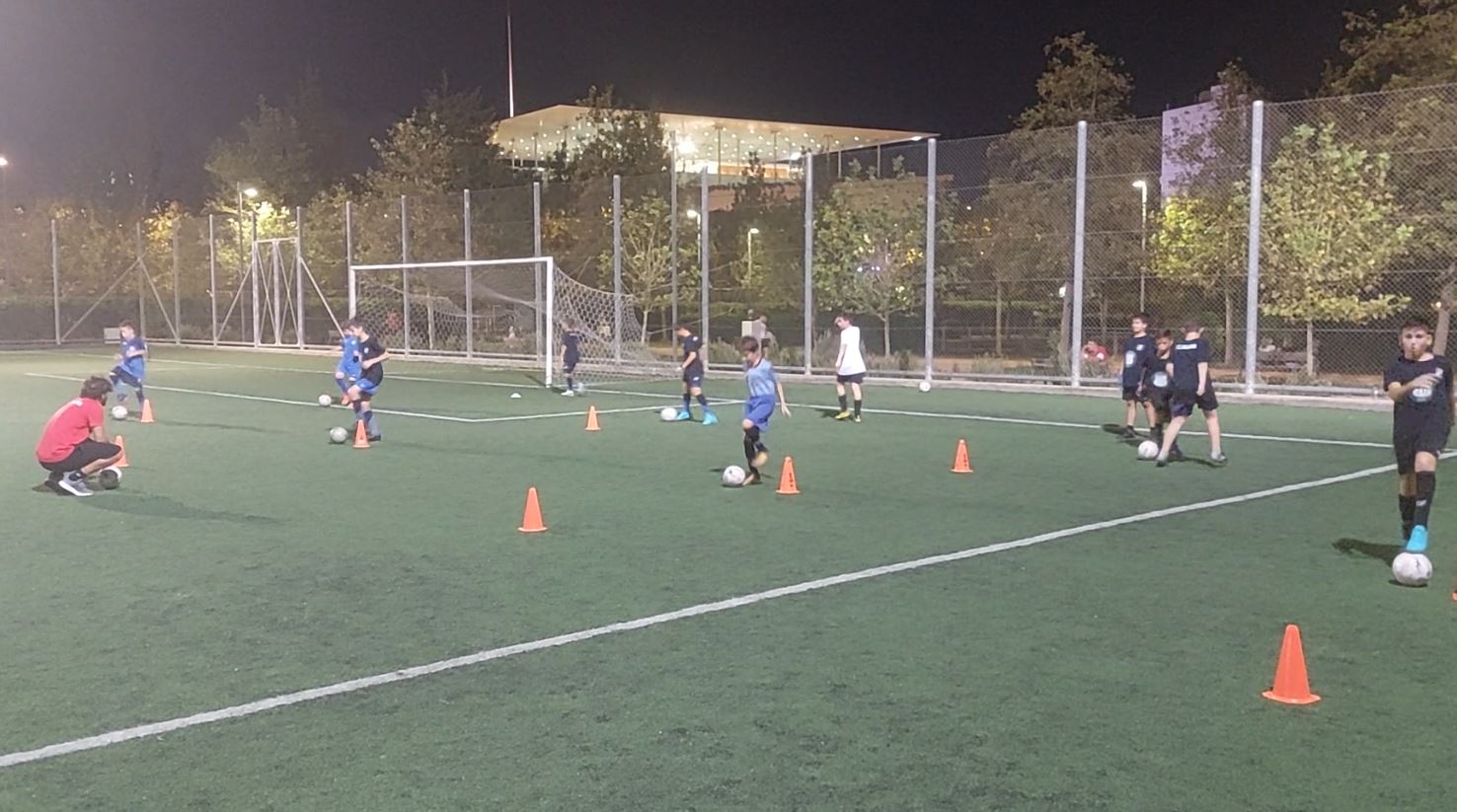 Ξεκίνησαν οι προπονήσεις για την Ακαδημία Ποδοσφαίρου Κ12 - Γυμναστικός ...